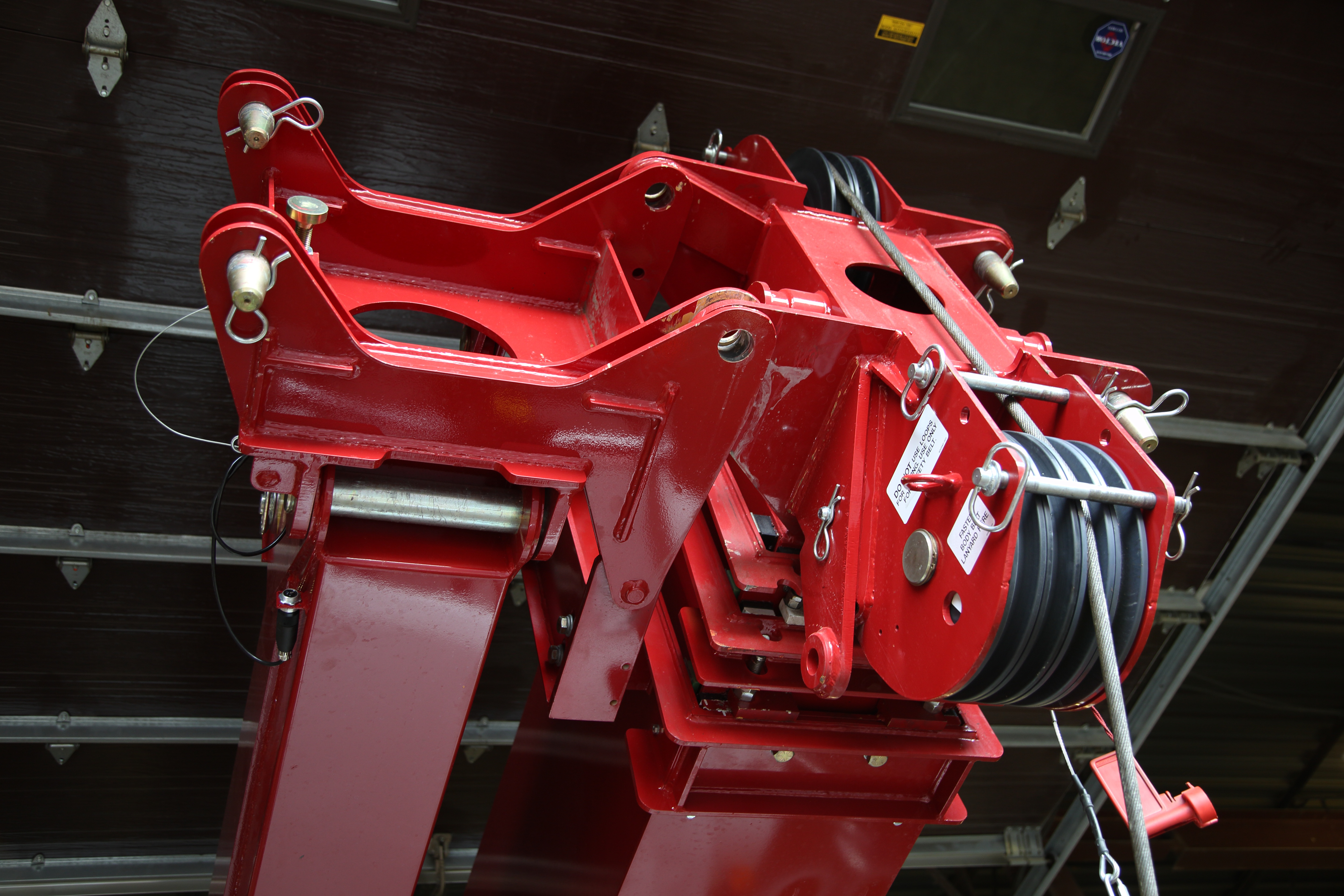 /gallery/HQ/2012 08 22 AC Crane New Building on Southlawn/.gal/20120822 ...